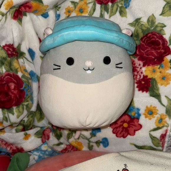 Squishmallows | Toys | Squishmallows Gray And White Rat With Bucket Hat ...